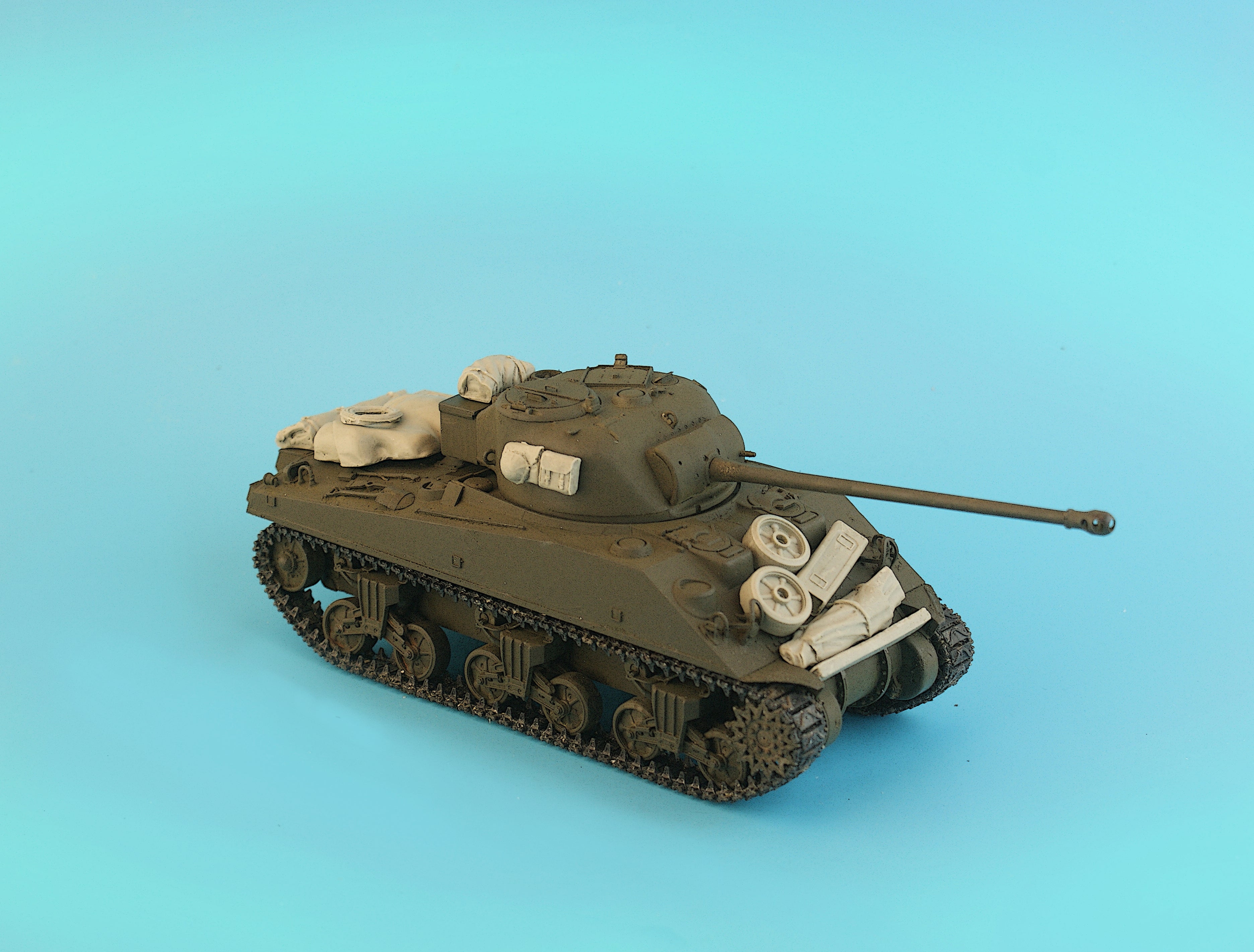 1/35 Redog -British Sherman Firefly stowage set. – redoguk